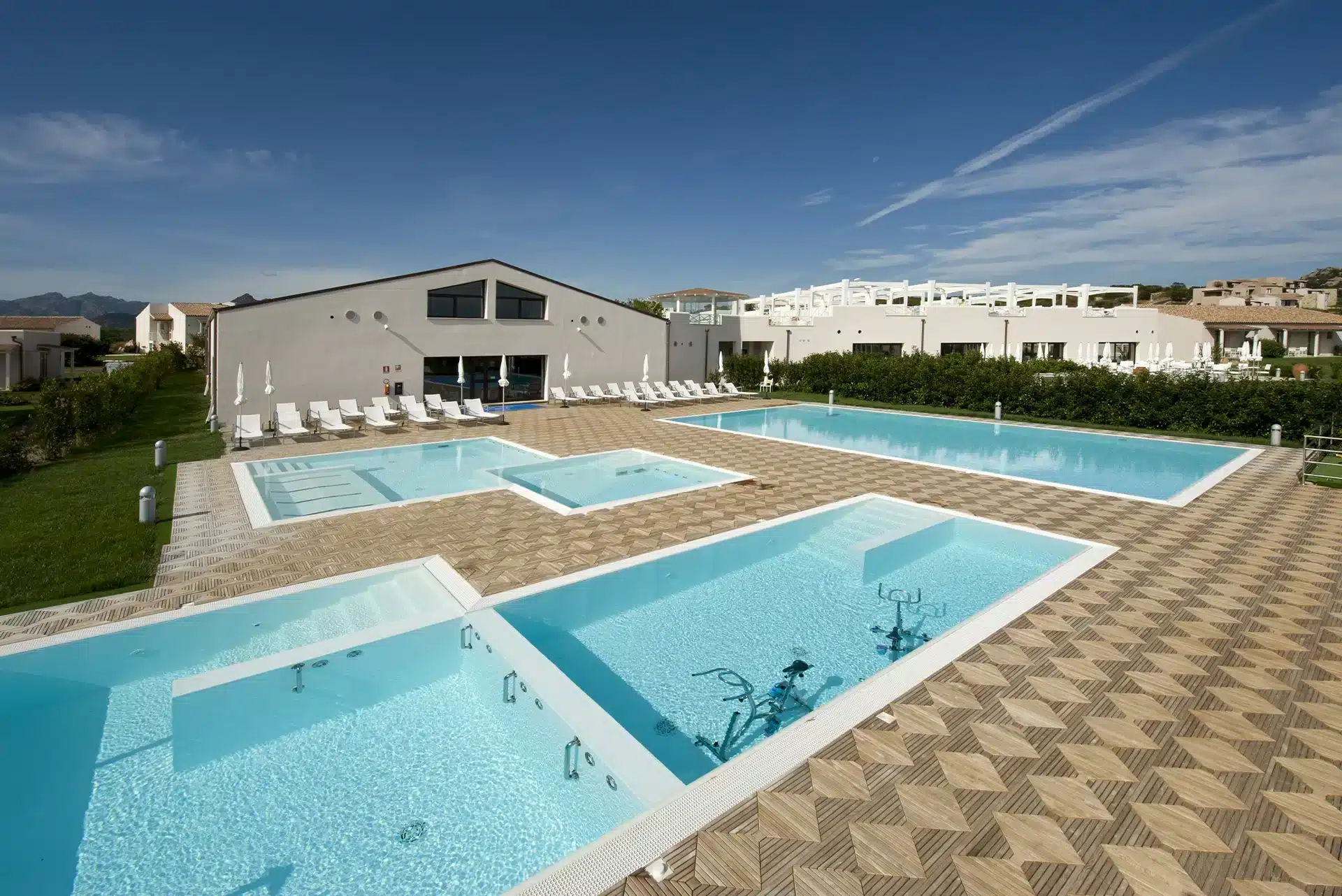 GRAND BAY RESORT & SPA - CEMI Network